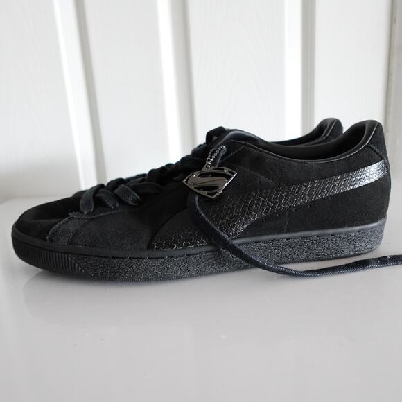 Puma | Shoes | Puma X Dc Comic Suede Superman Black Suit Sneakers Zack ...